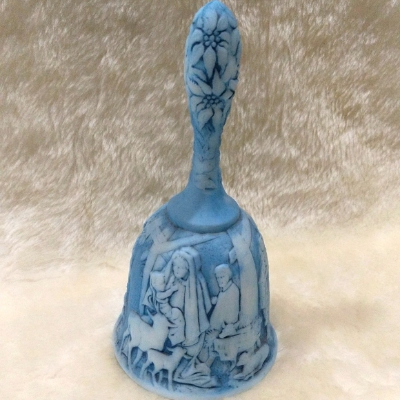 Fenton | Accents | Vintage Fenton Nativity Scene Christmas Band Bell ...